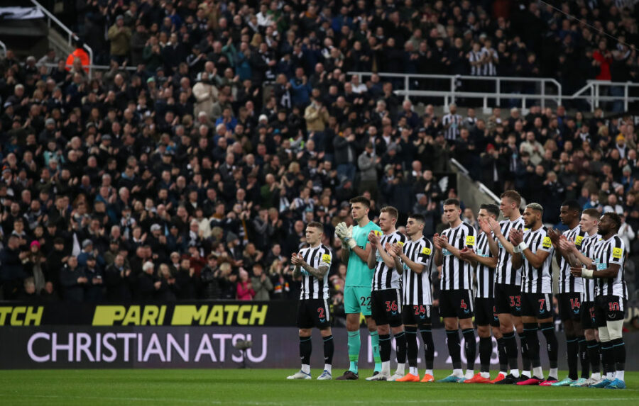 A Newcastle United megható módon emlékezett meg elhunyt egykori ... A Newcastle United megható módon emlékezett meg elhunyt egykori ...